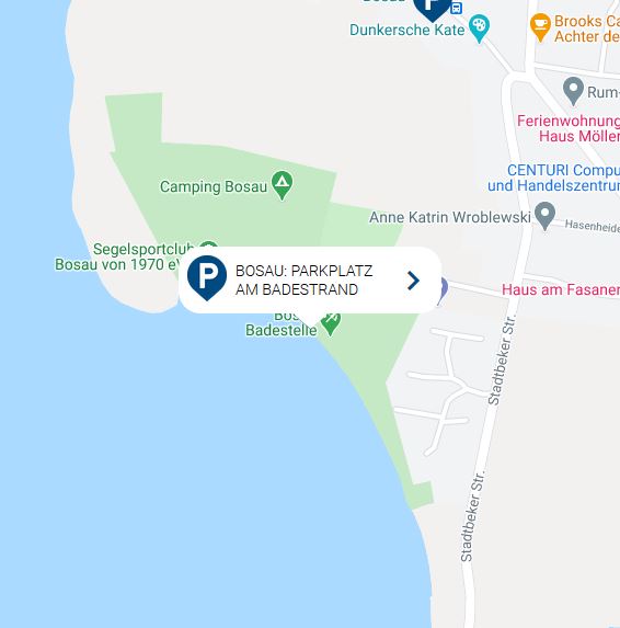 Bosau: Parkplatz am Badestrand: SH-Tourismus